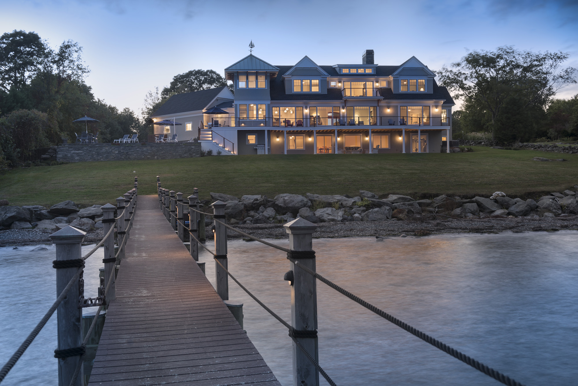 Waterfront Wonder - Davitt Corporation